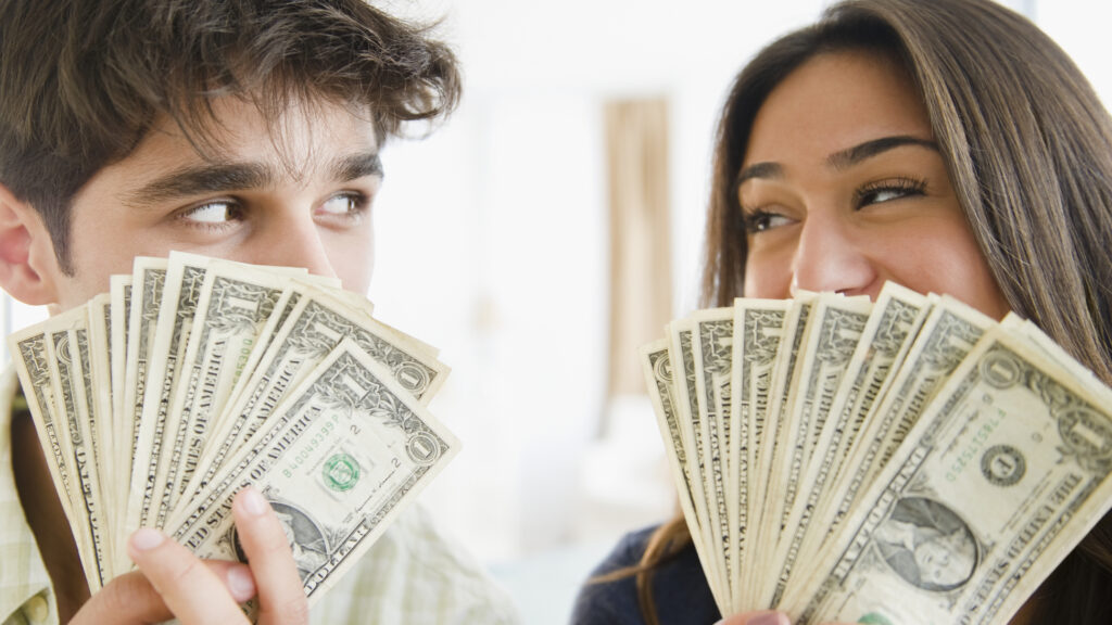 How to Split Bills Fairly in a Relationship - Zzoomit